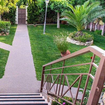 Microciment exterior si interior mozaic din quartz